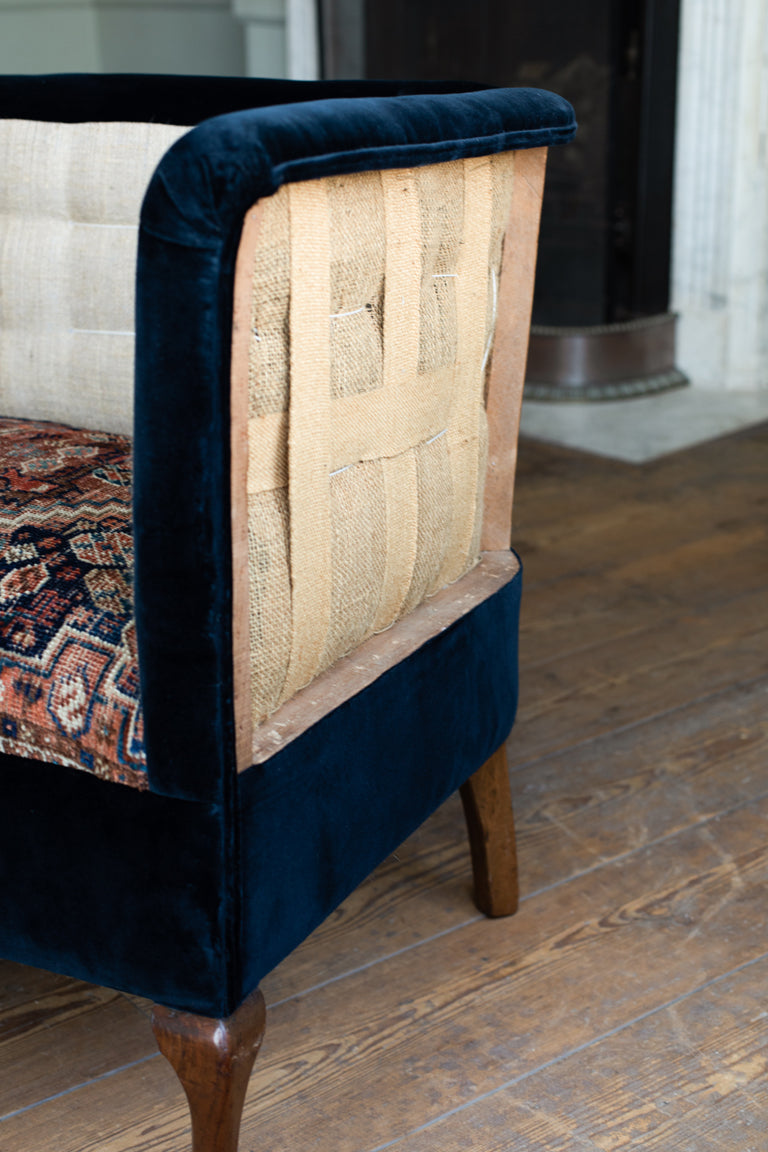 Hampshire Sofa – Frances Loom