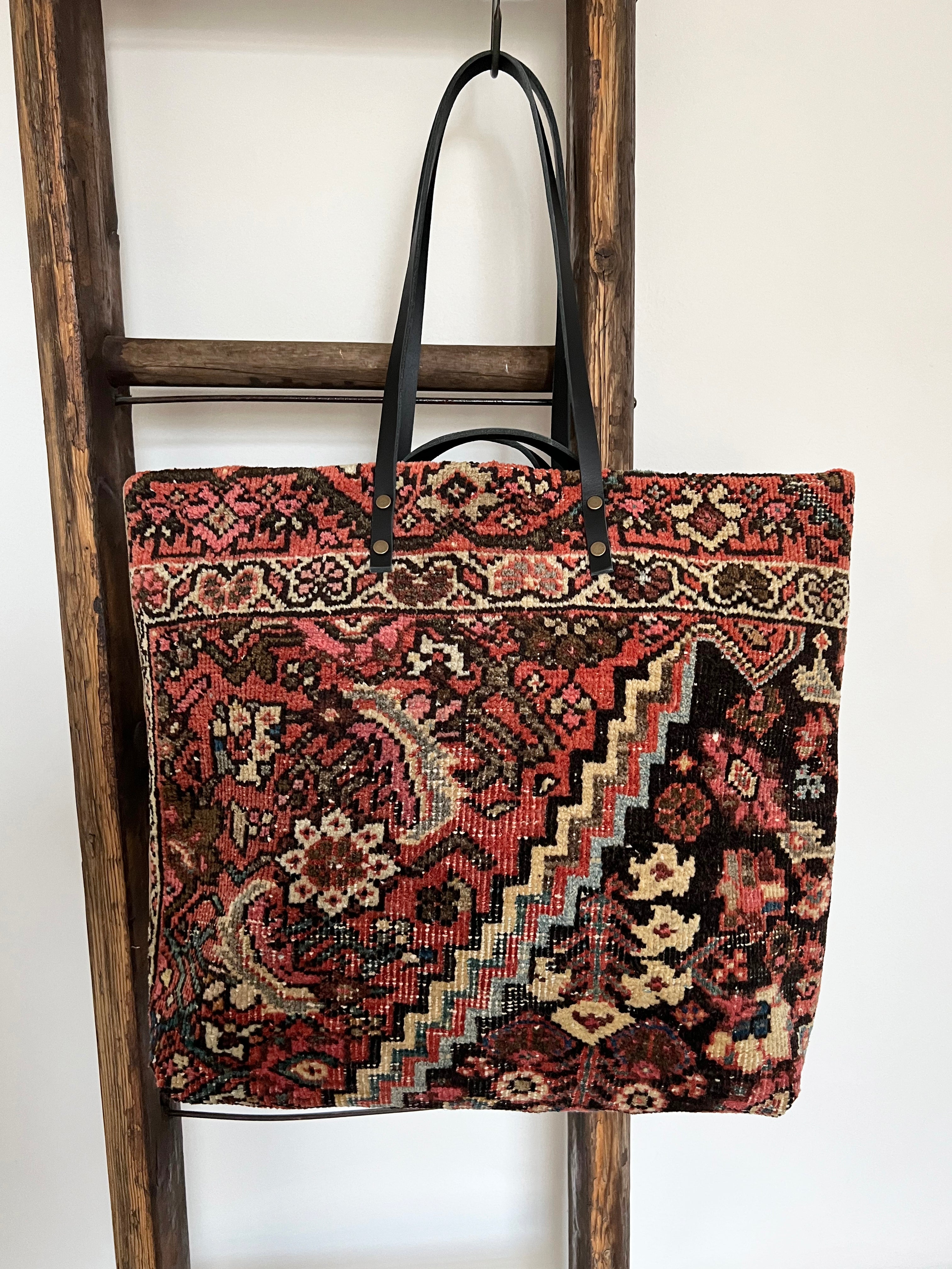 Brownber Hall tote 011 – Frances Loom